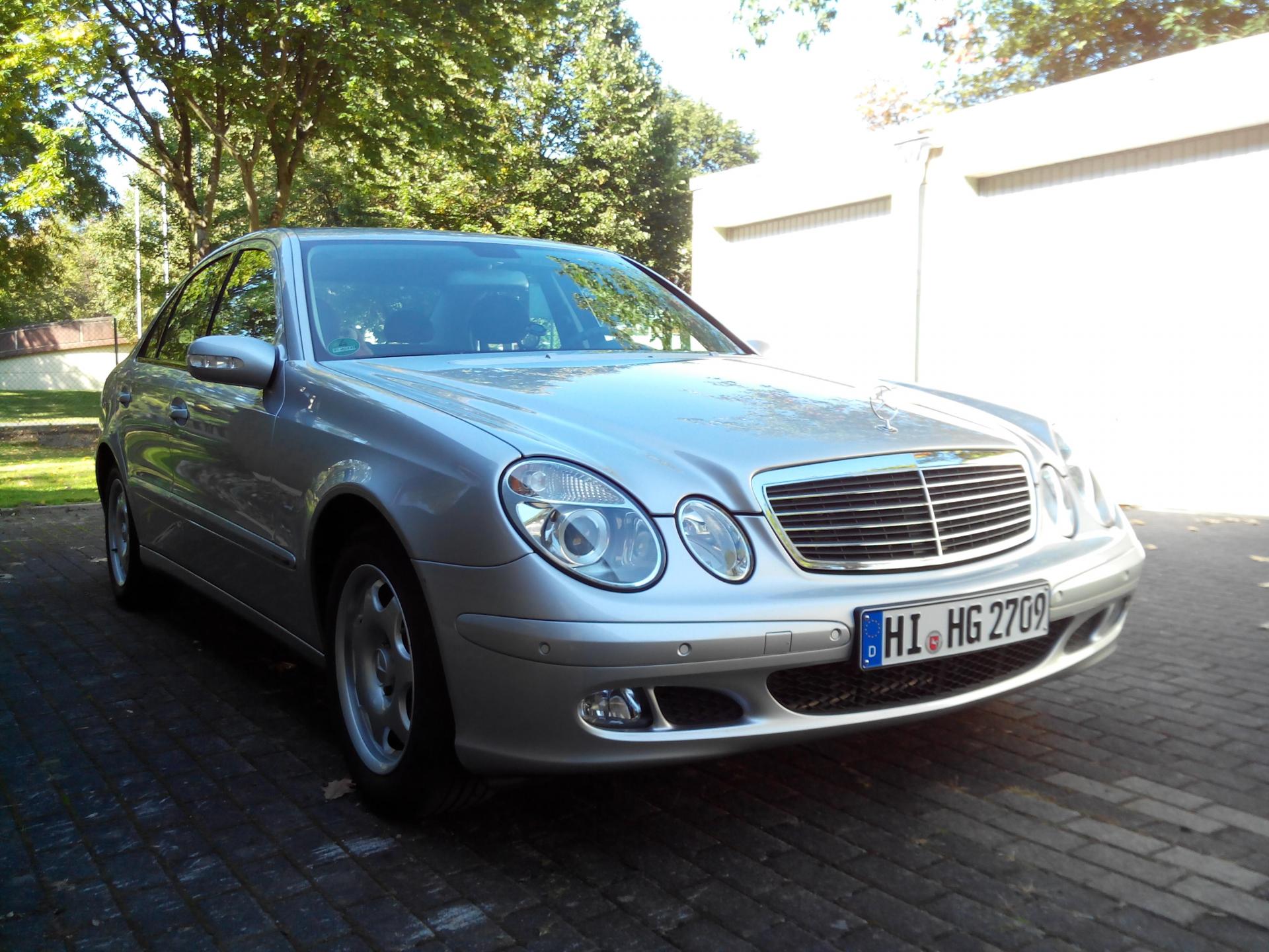 Mercedes-Benz - E 240 EZ 11/2004